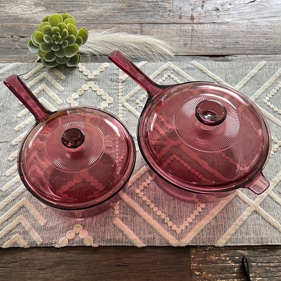 Pyrex | Kitchen | Vintage Pyrex Corning Visions Glass Pots Set Of 2 ...